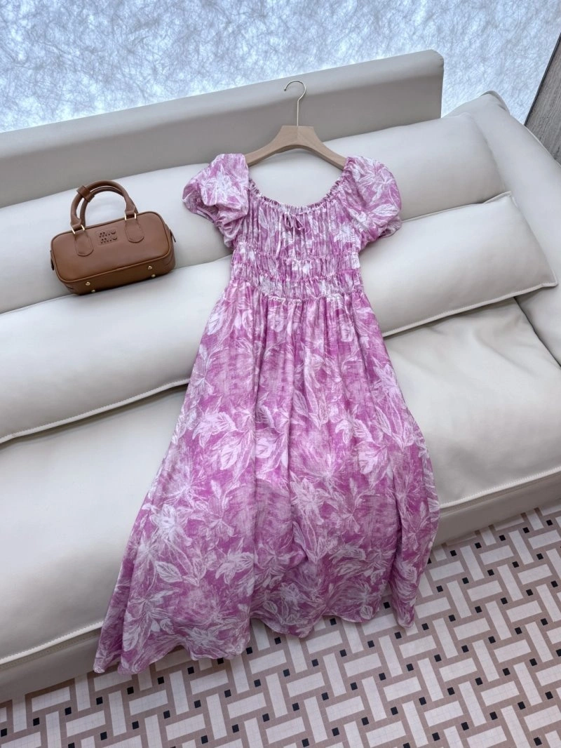 Economical Unclassified Brand Dress