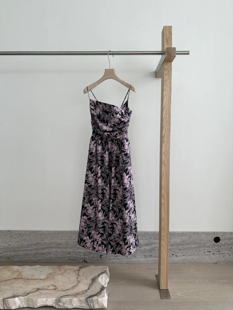 Unclassified Brand Dress