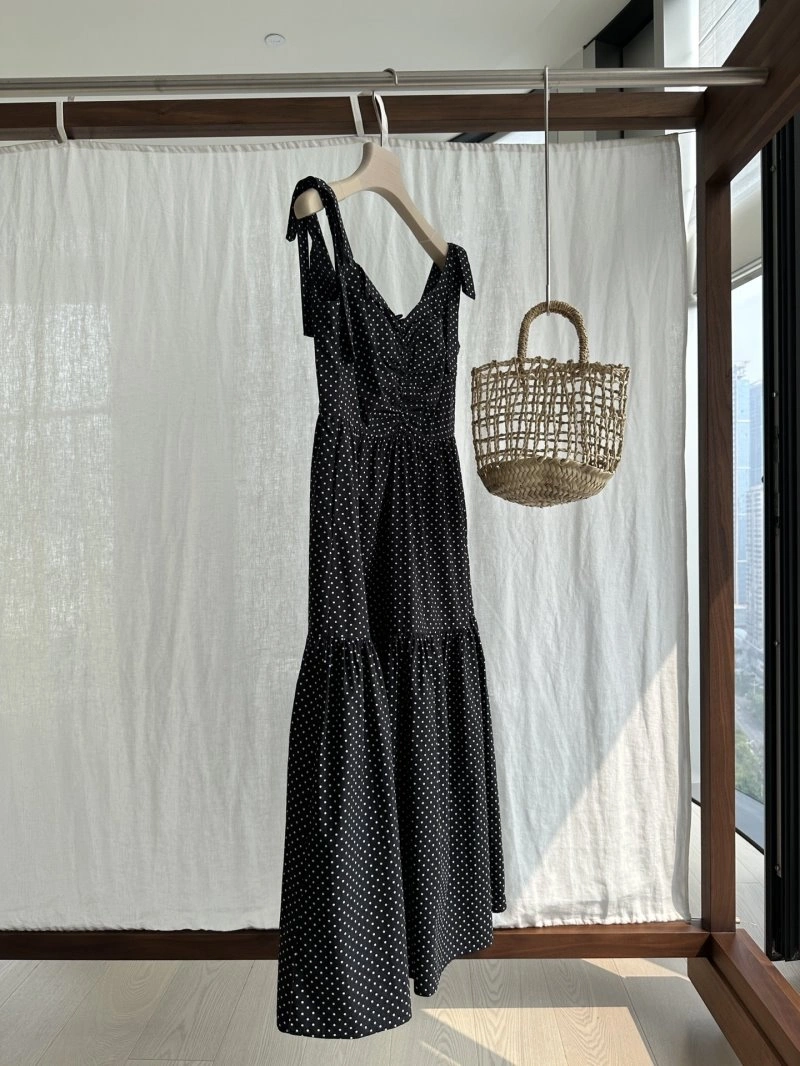 Unclassified Brand Dress