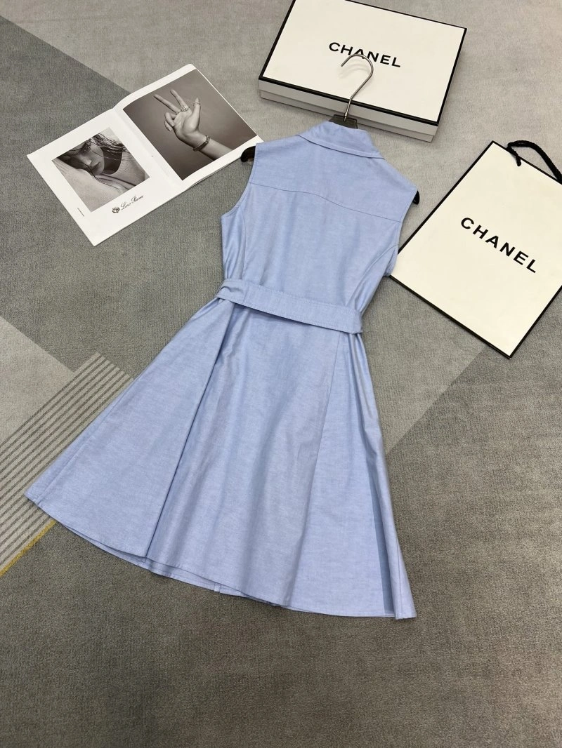 Indistinguishable Unclassified Brand Dress
