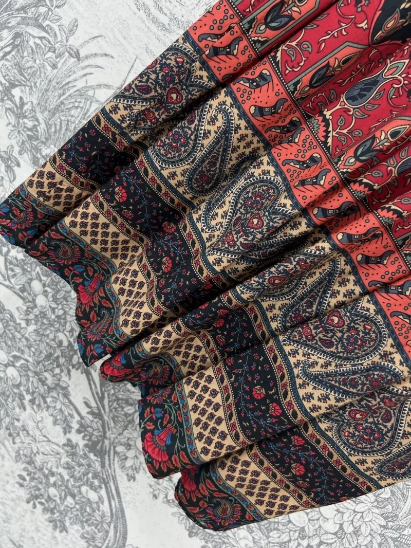 Brand-authenticated Unclassified Brand Dress