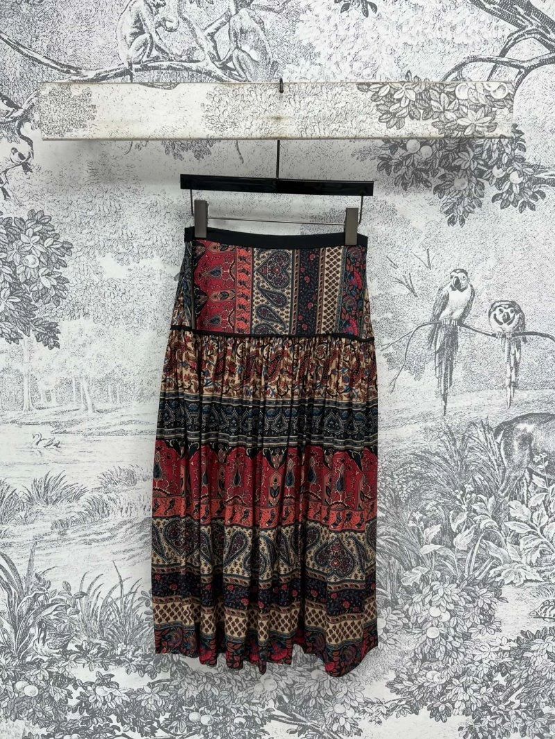 Brand-authenticated Unclassified Brand Dress