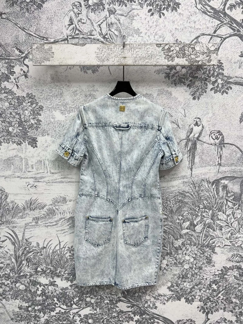 Budget-friendly Unclassified Brand Dress