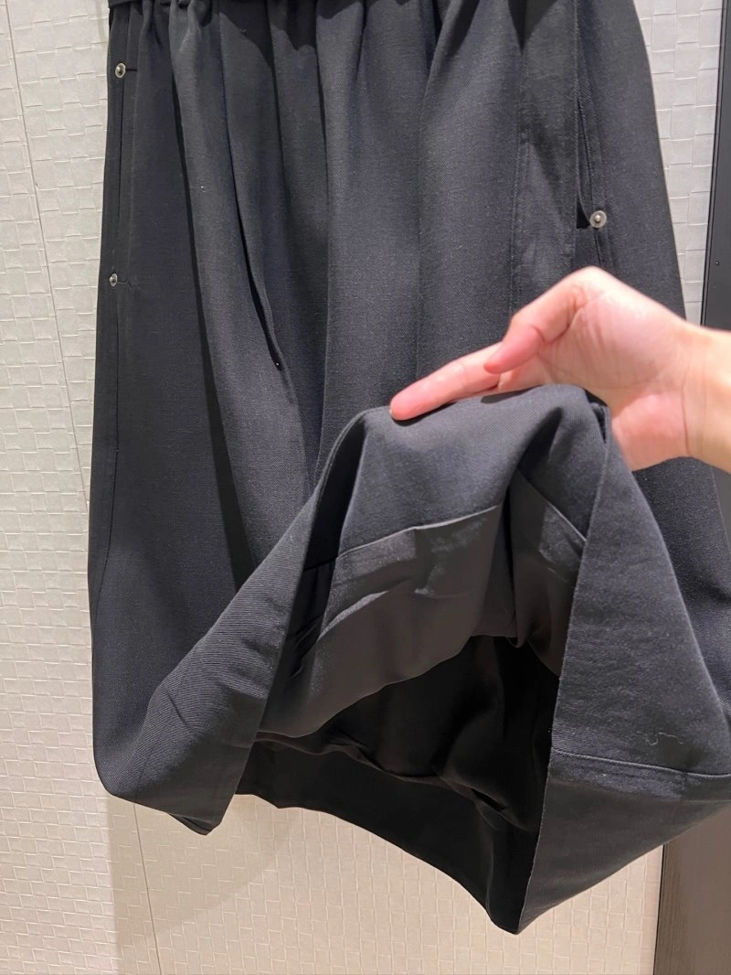 Accurate model Unclassified Brand Dress