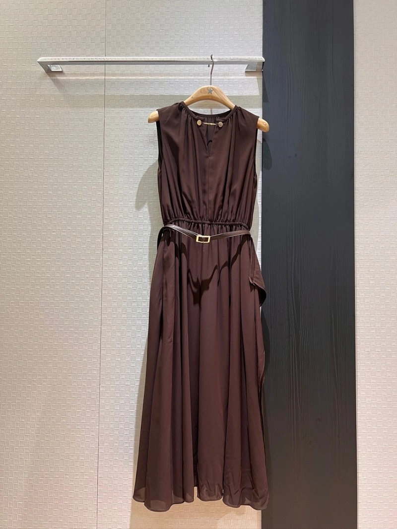 Unclassified Brand Dress