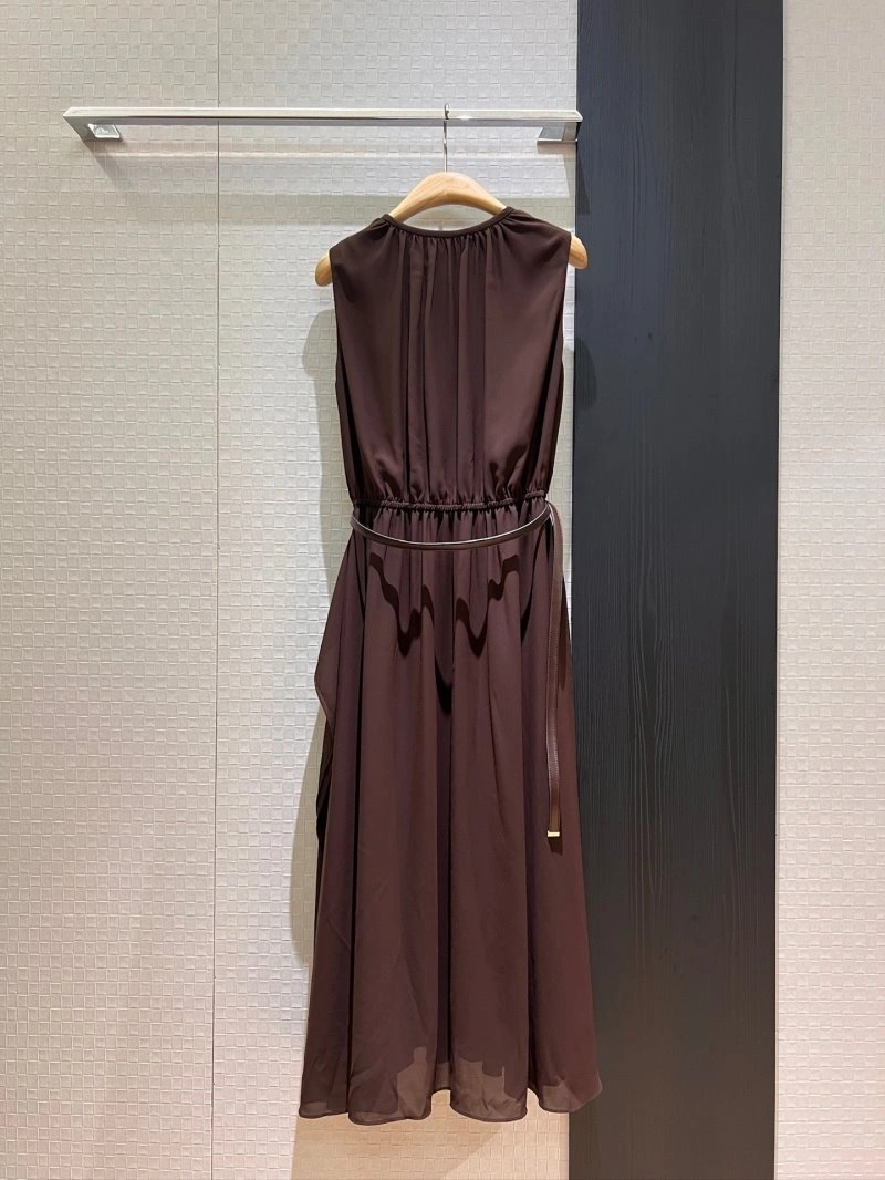 Value-priced Unclassified Brand Dress