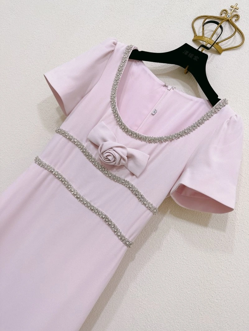 Bargain Unclassified Brand Dress
