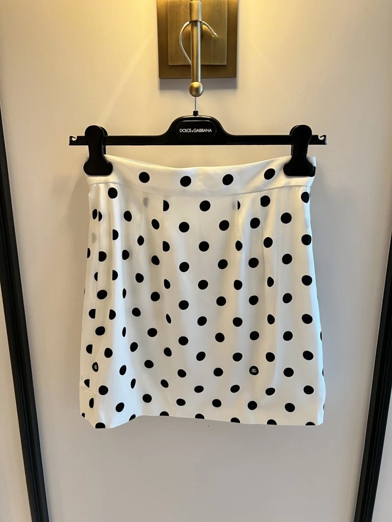 Cut-rate Unclassified Brand Dress