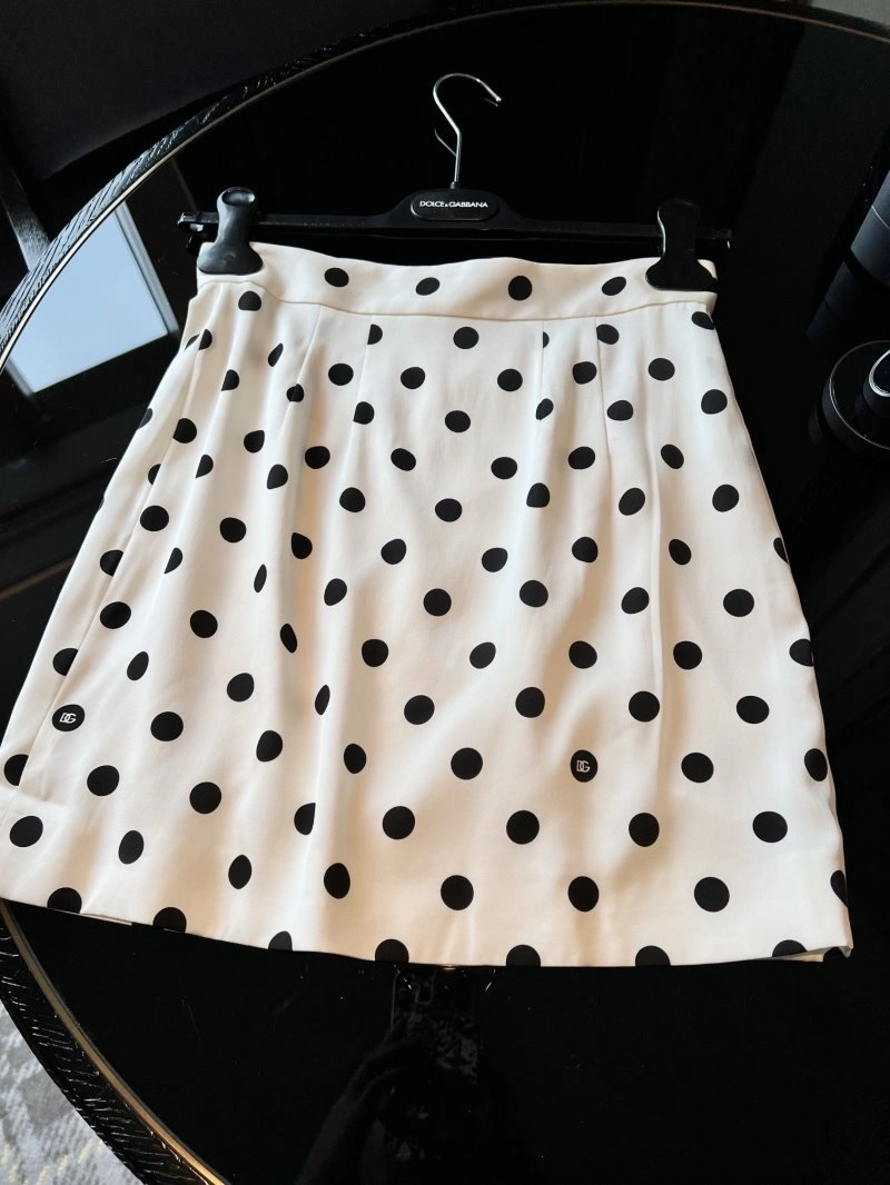 Cut-rate Unclassified Brand Dress