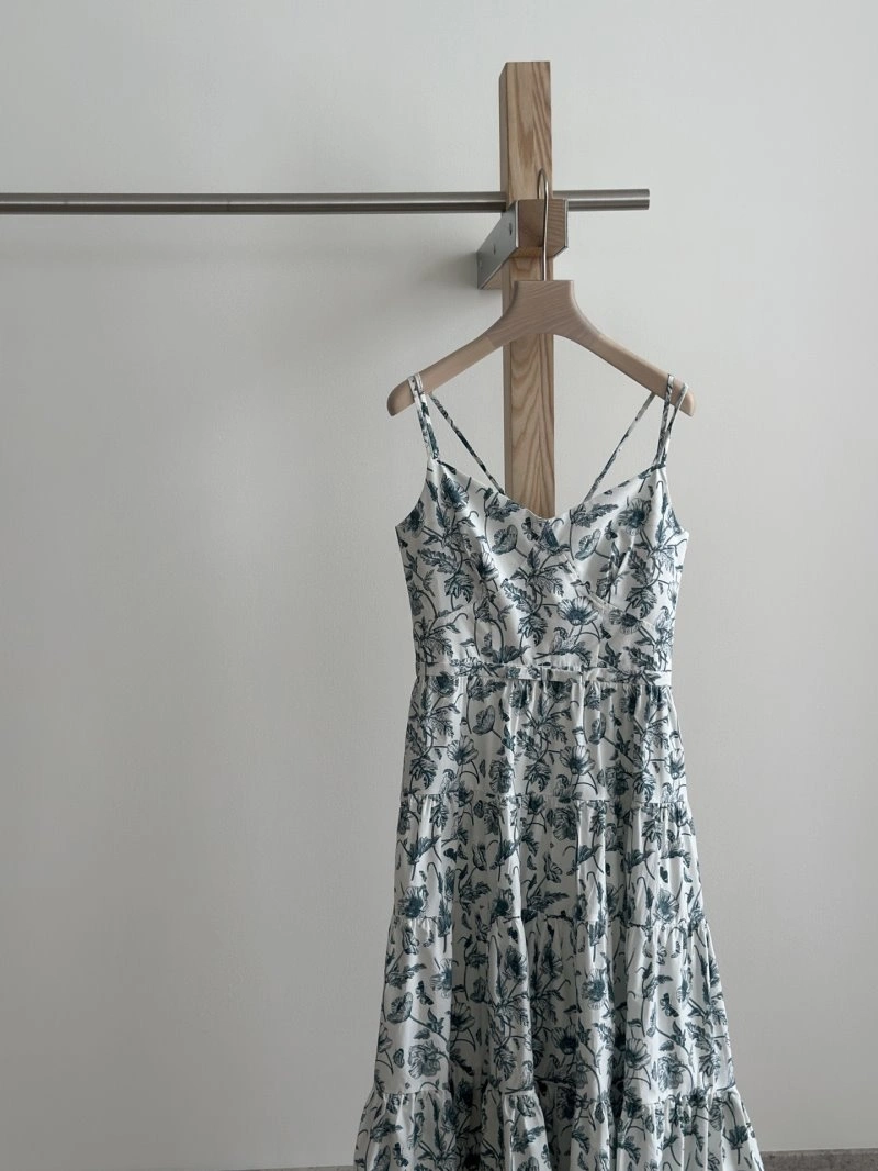 Unclassified Brand Dress