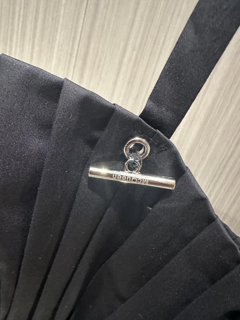 Cut-rate Unclassified Brand Dress