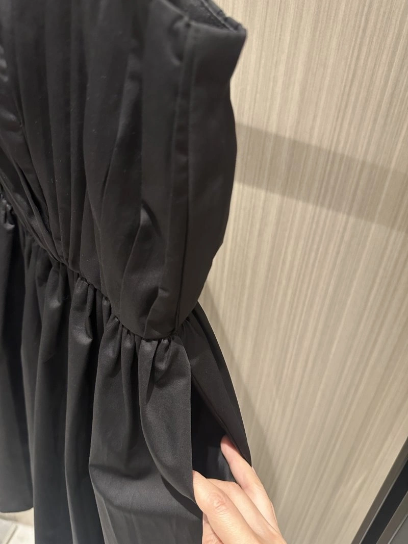Cut-rate Unclassified Brand Dress