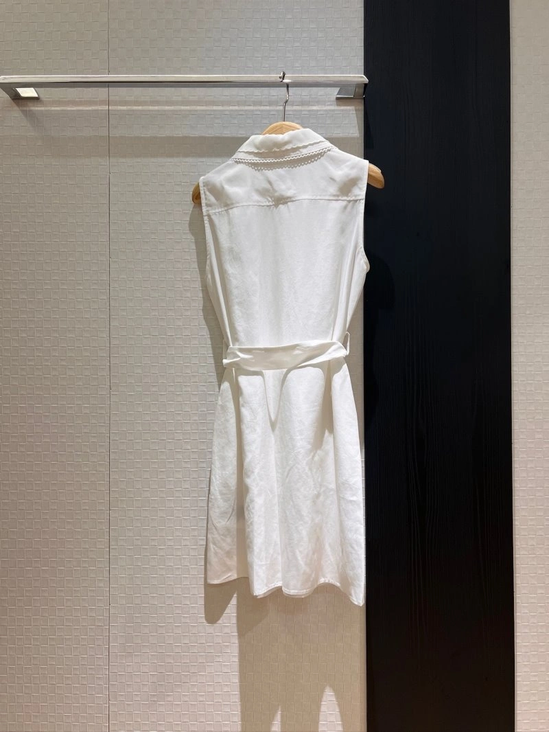 Discounted Unclassified Brand Dress