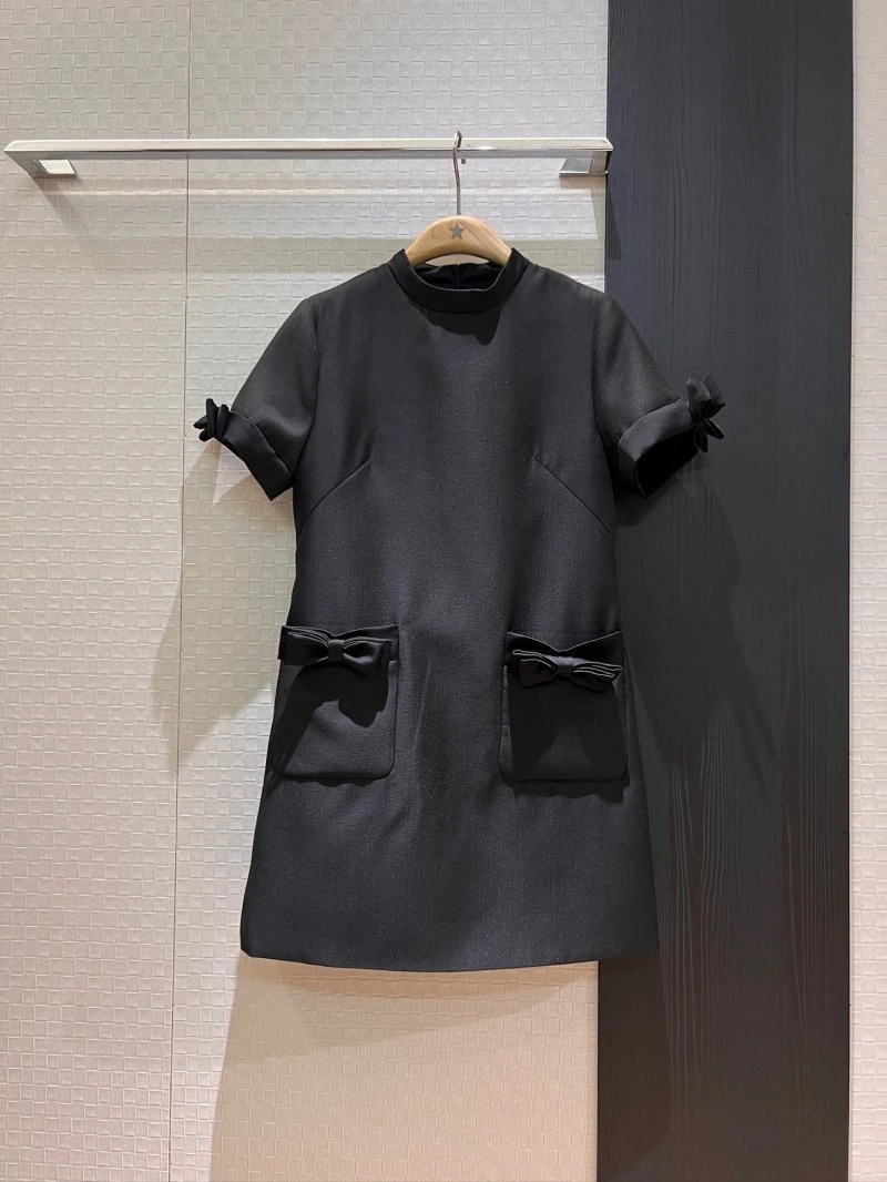 Unclassified Brand Dress