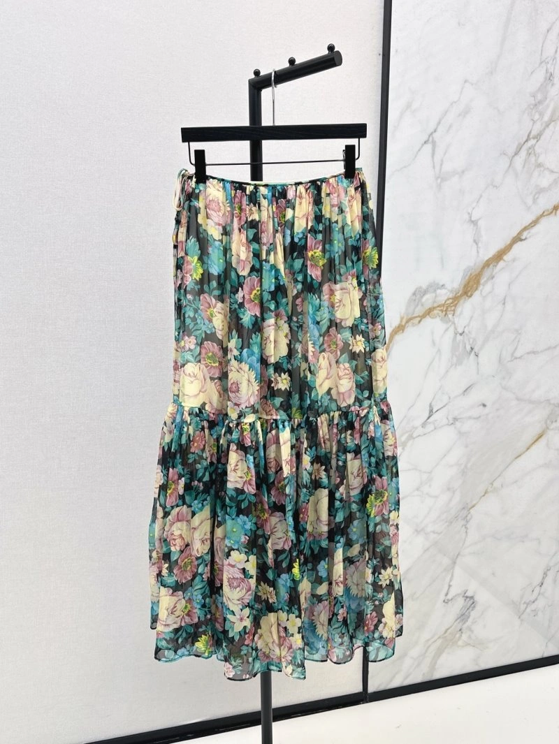 Indistinguishable Unclassified Brand Dress