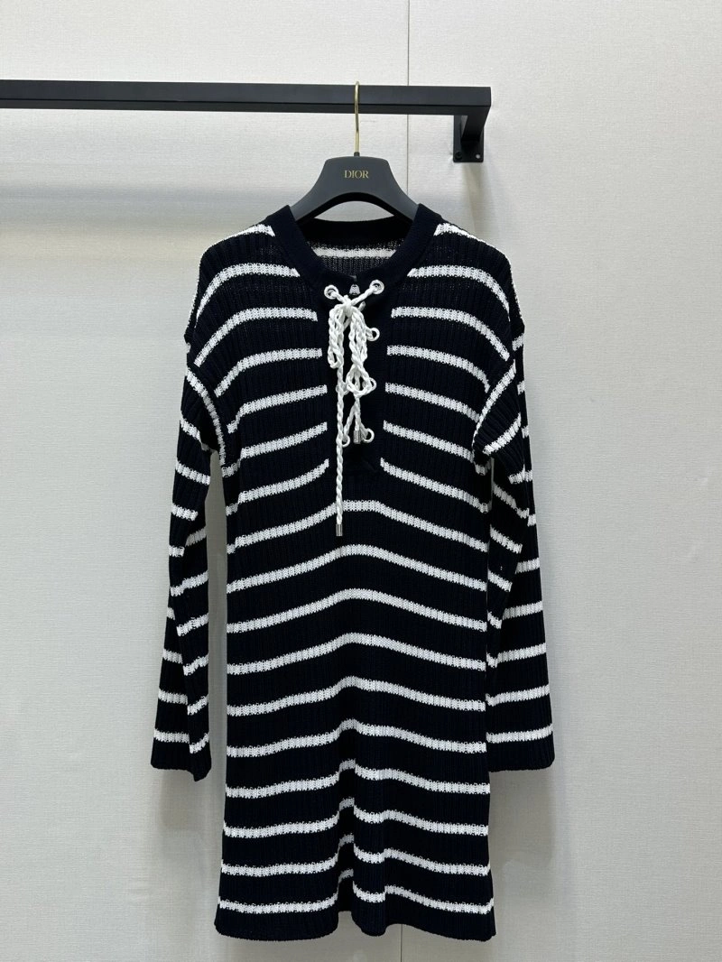 Unclassified Brand Dress