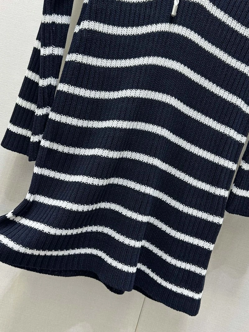 Exact replica Unclassified Brand Dress
