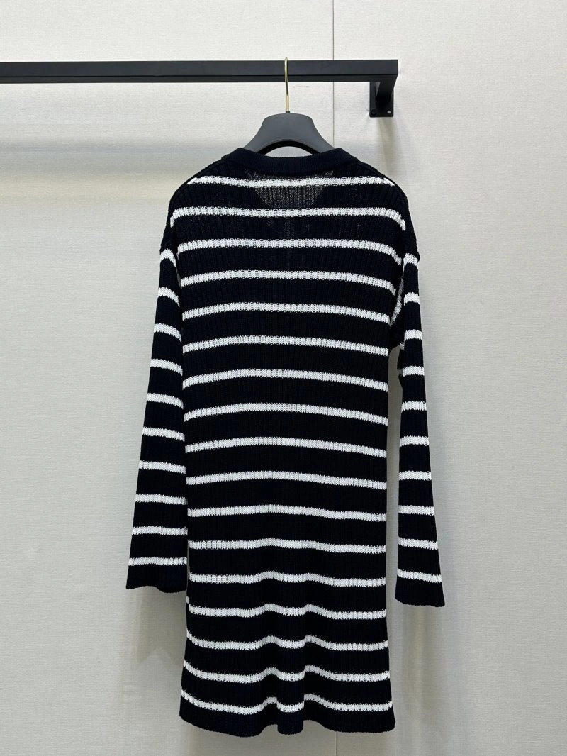 Exact replica Unclassified Brand Dress
