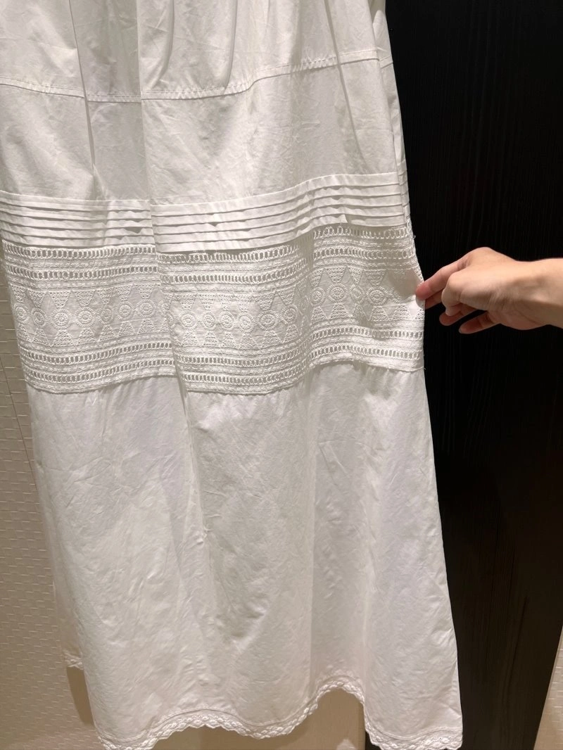 Brand-authenticated Unclassified Brand Dress