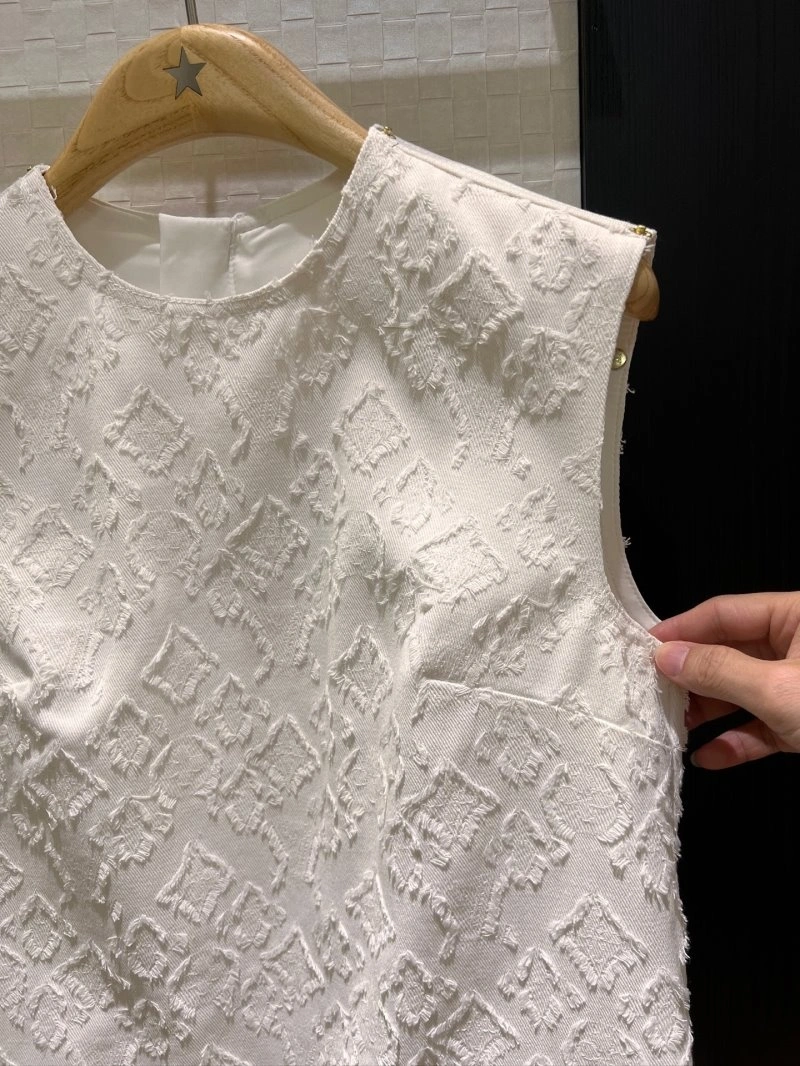 Precise copy Unclassified Brand Dress
