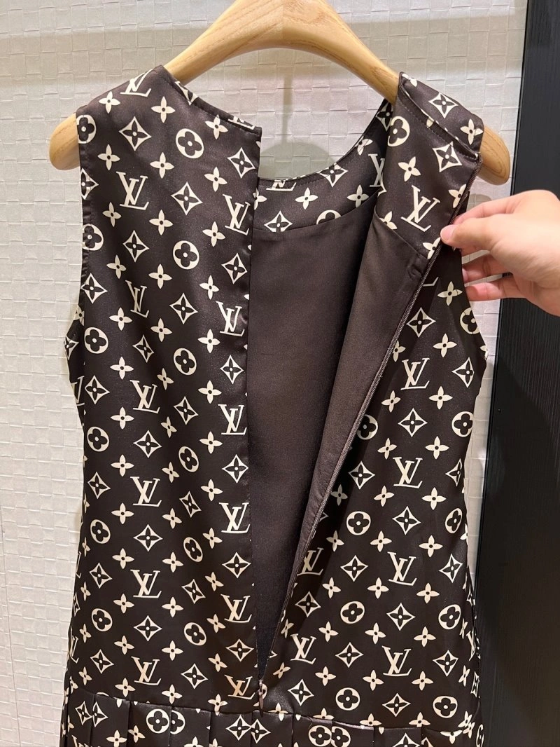 Top match Unclassified Brand Dress