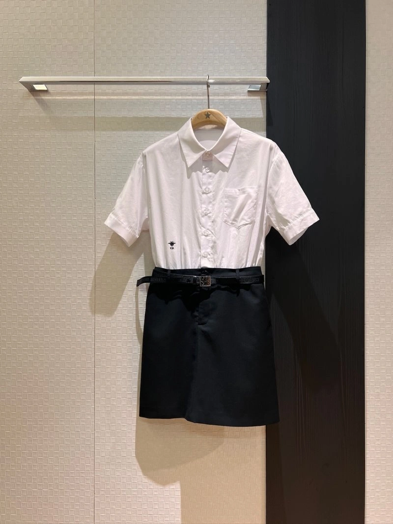 Unclassified Brand Dress