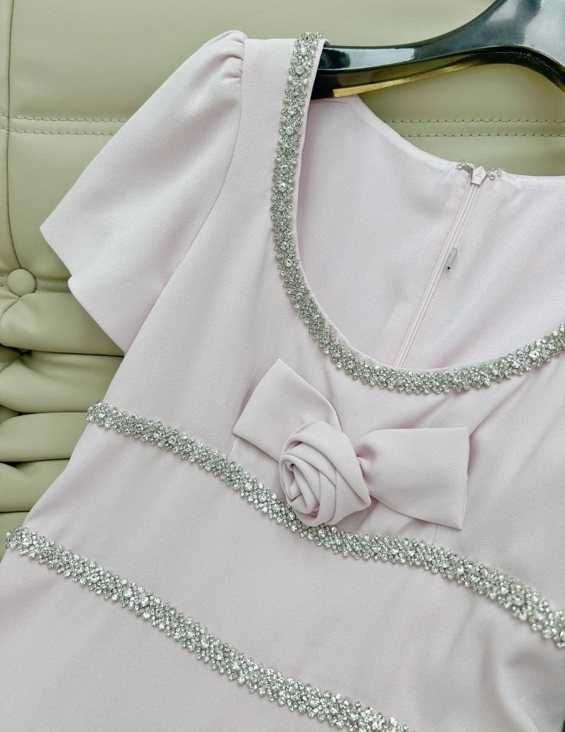 Brand-authenticated Unclassified Brand Dress