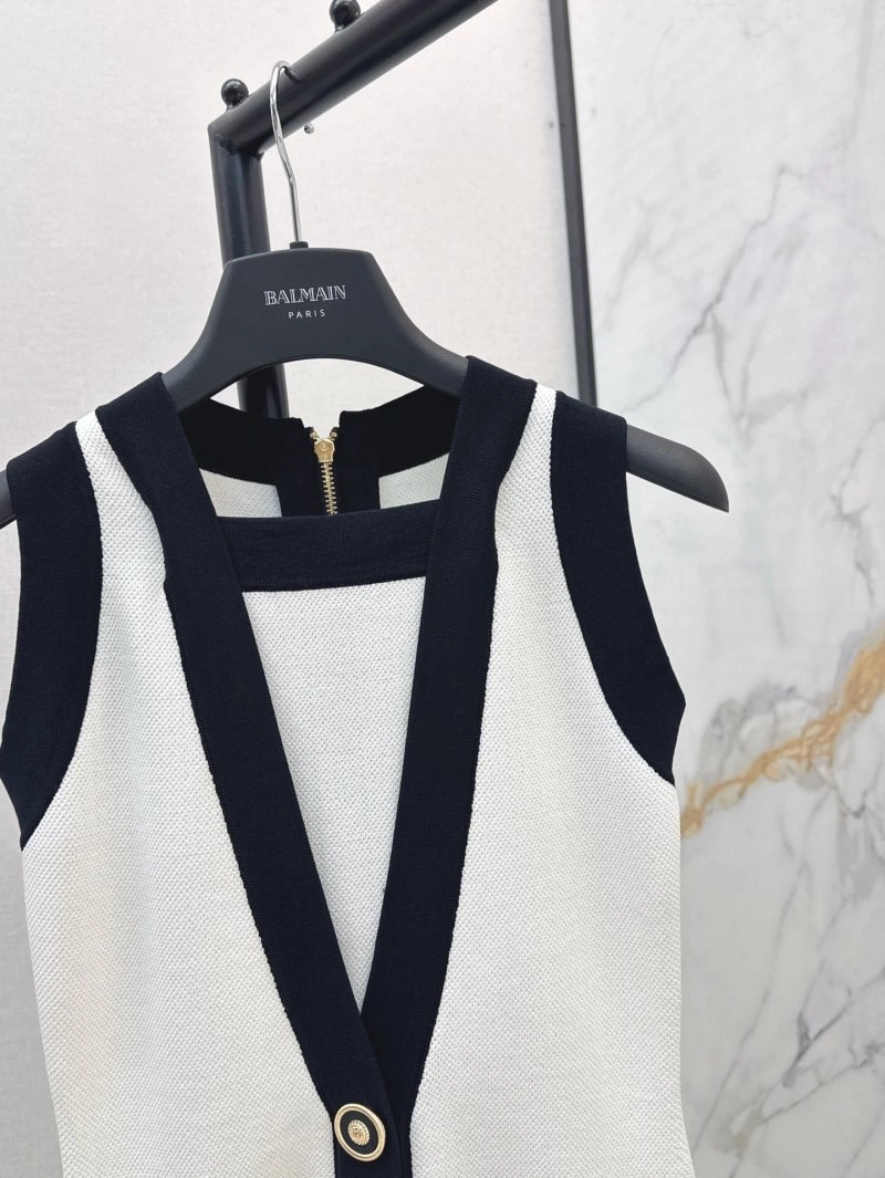 Exact replica Unclassified Brand Dress