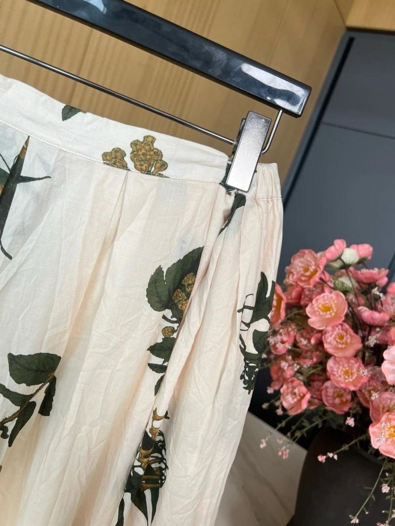 Bargain Unclassified Brand Dress