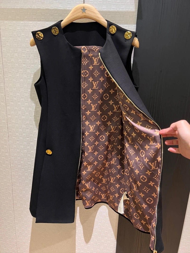 Indistinguishable Unclassified Brand Dress