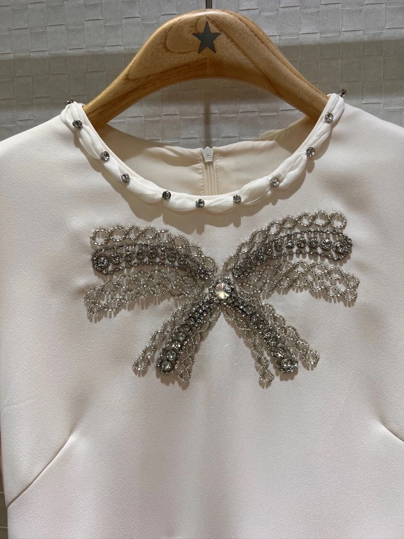 Discounted Unclassified Brand Dress