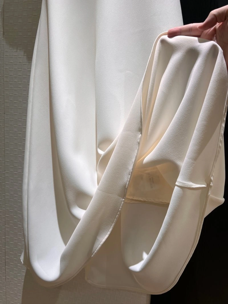 Discounted Unclassified Brand Dress