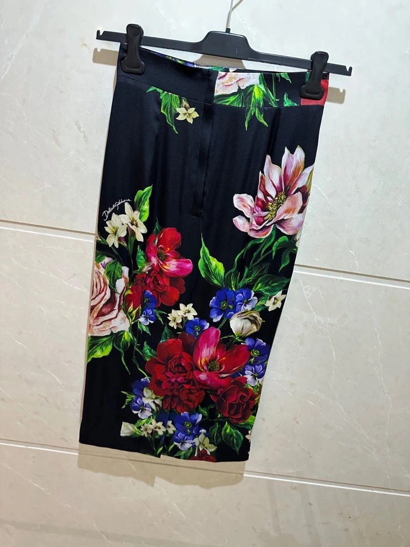 Cut-rate Unclassified Brand Dress