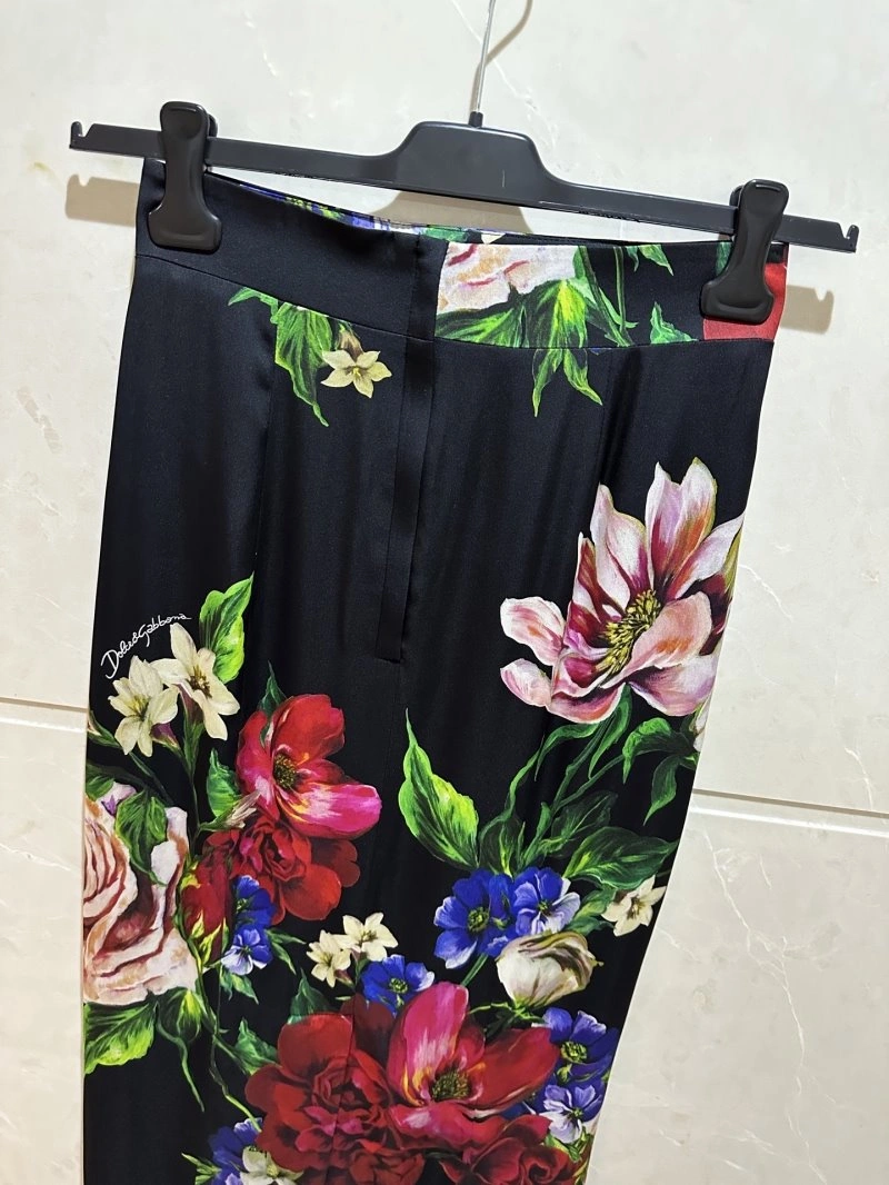 Cut-rate Unclassified Brand Dress