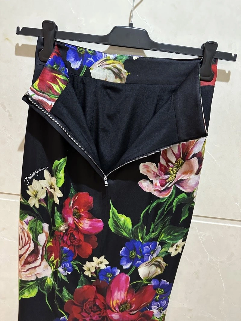 Cut-rate Unclassified Brand Dress