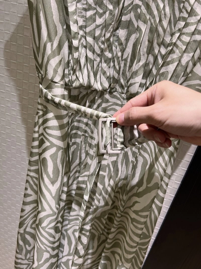 Affordable Unclassified Brand Dress