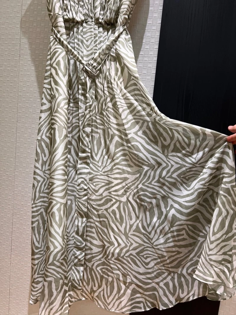 Affordable Unclassified Brand Dress