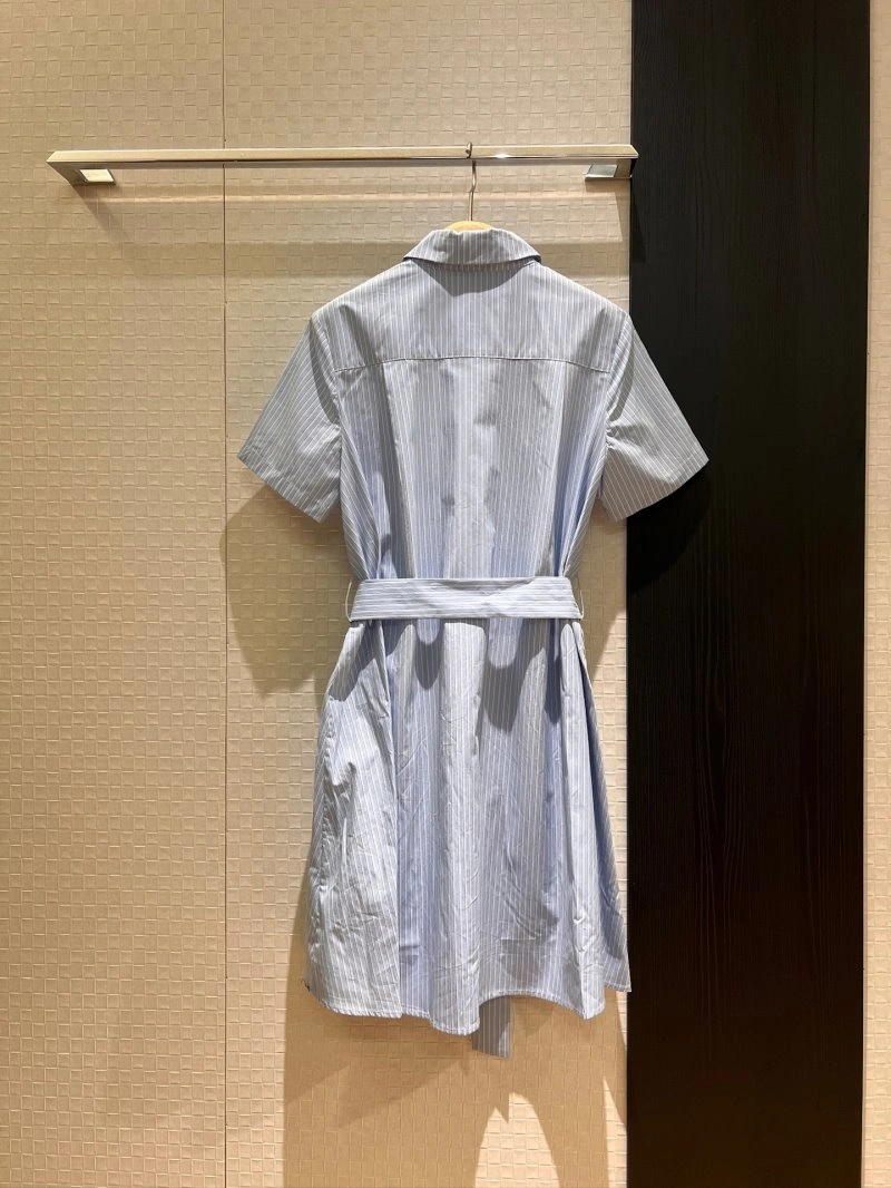 Cut-rate Unclassified Brand Dress