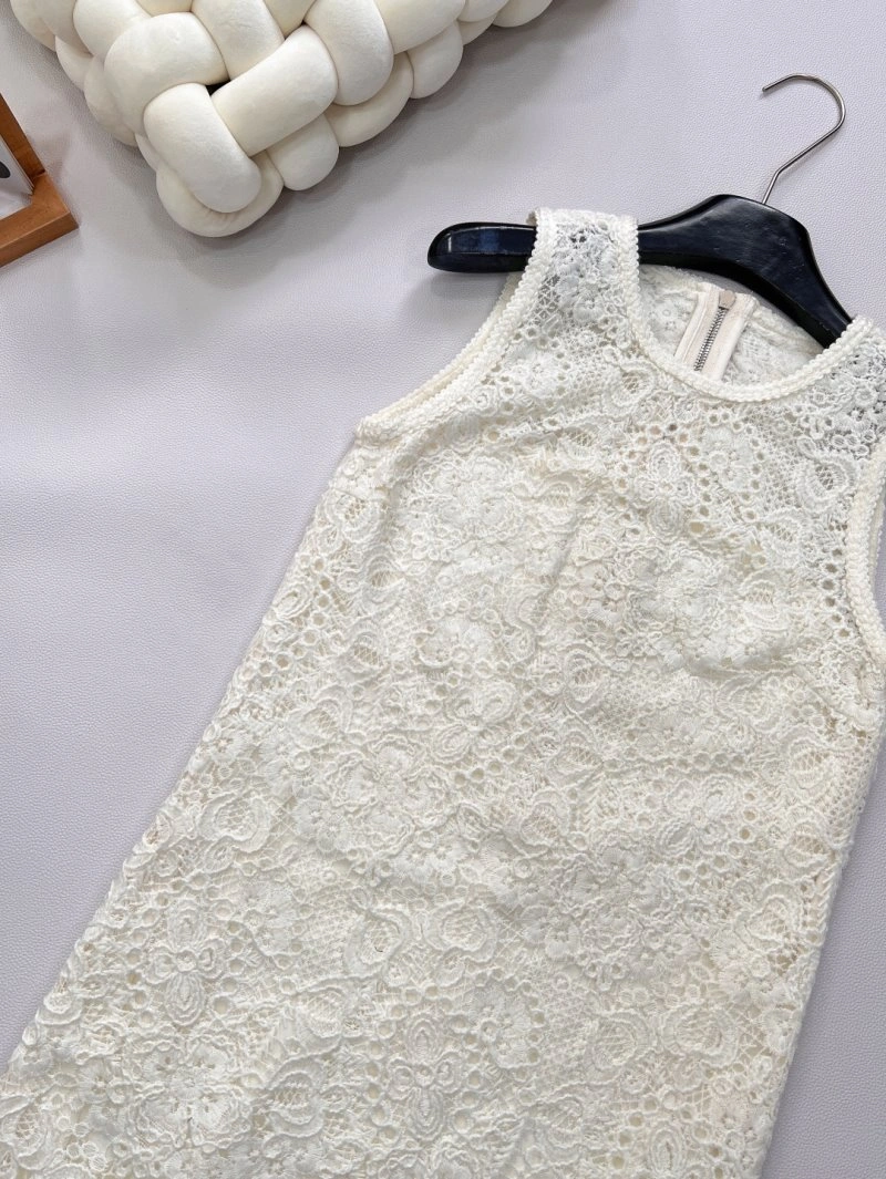 Discounted Unclassified Brand Dress
