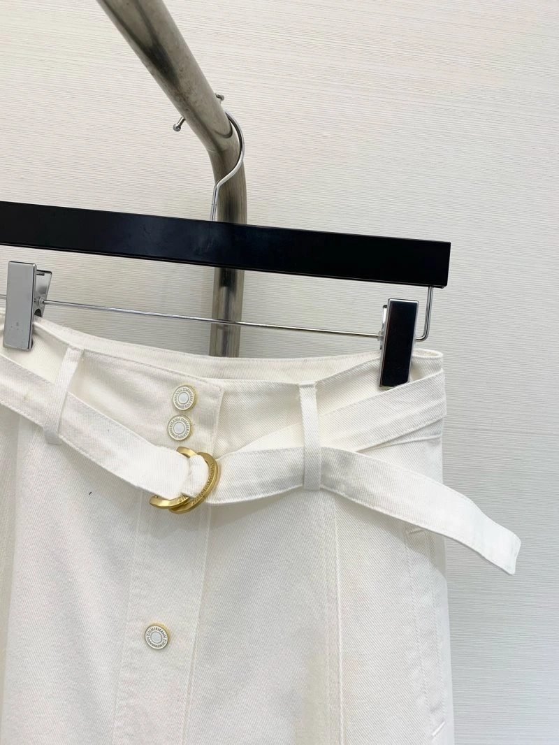 Brand-authenticated Unclassified Brand Dress