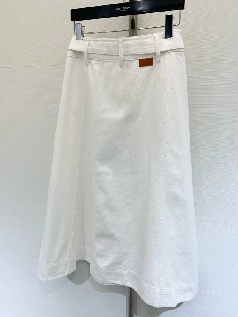 Brand-authenticated Unclassified Brand Dress