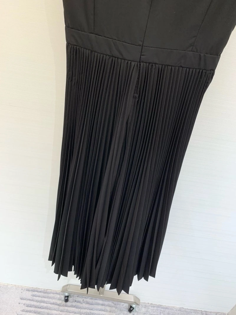 Authentic Unclassified Brand Dress