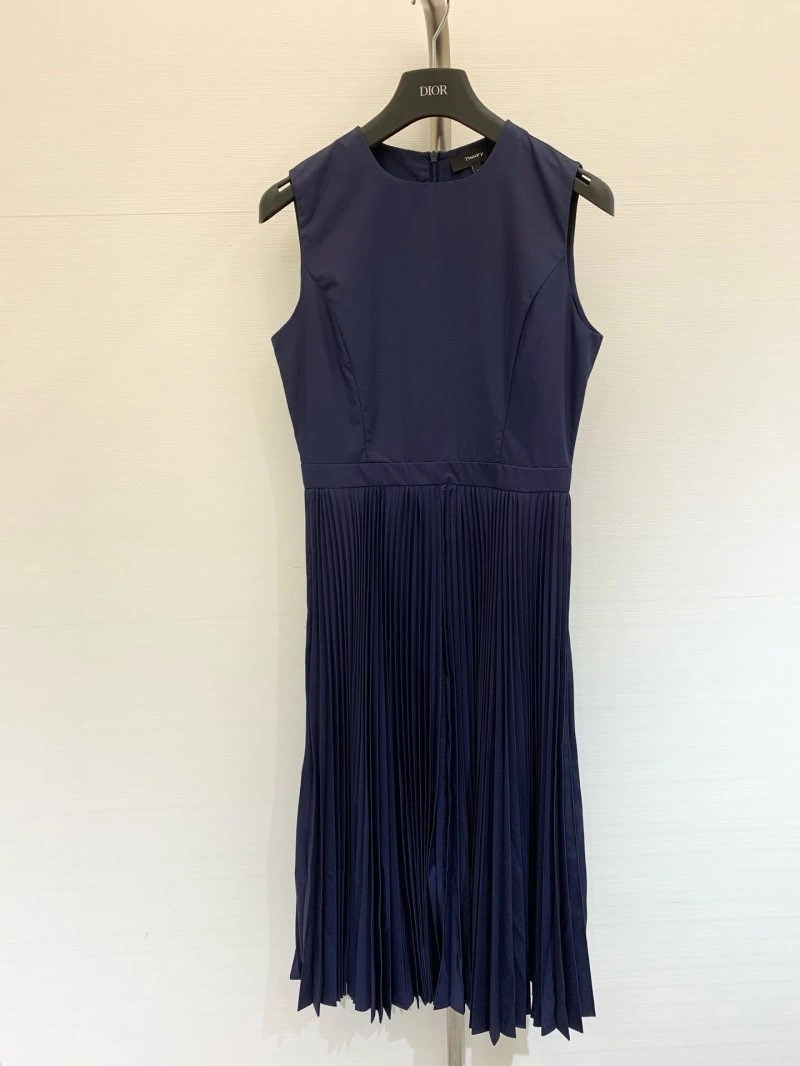 Unclassified Brand Dress