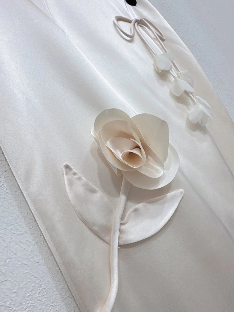 Discounted Unclassified Brand Dress