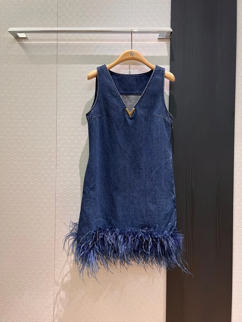 Unclassified Brand Dress