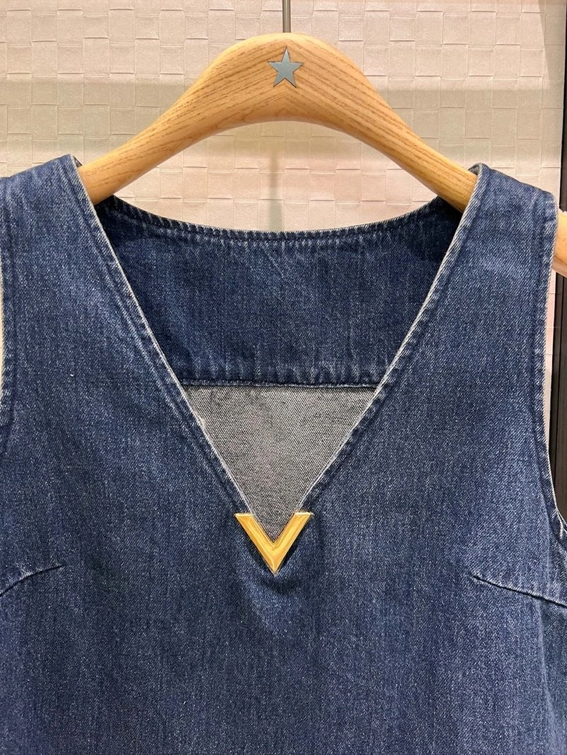 Exact replica Unclassified Brand Dress