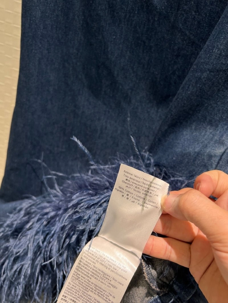Exact replica Unclassified Brand Dress