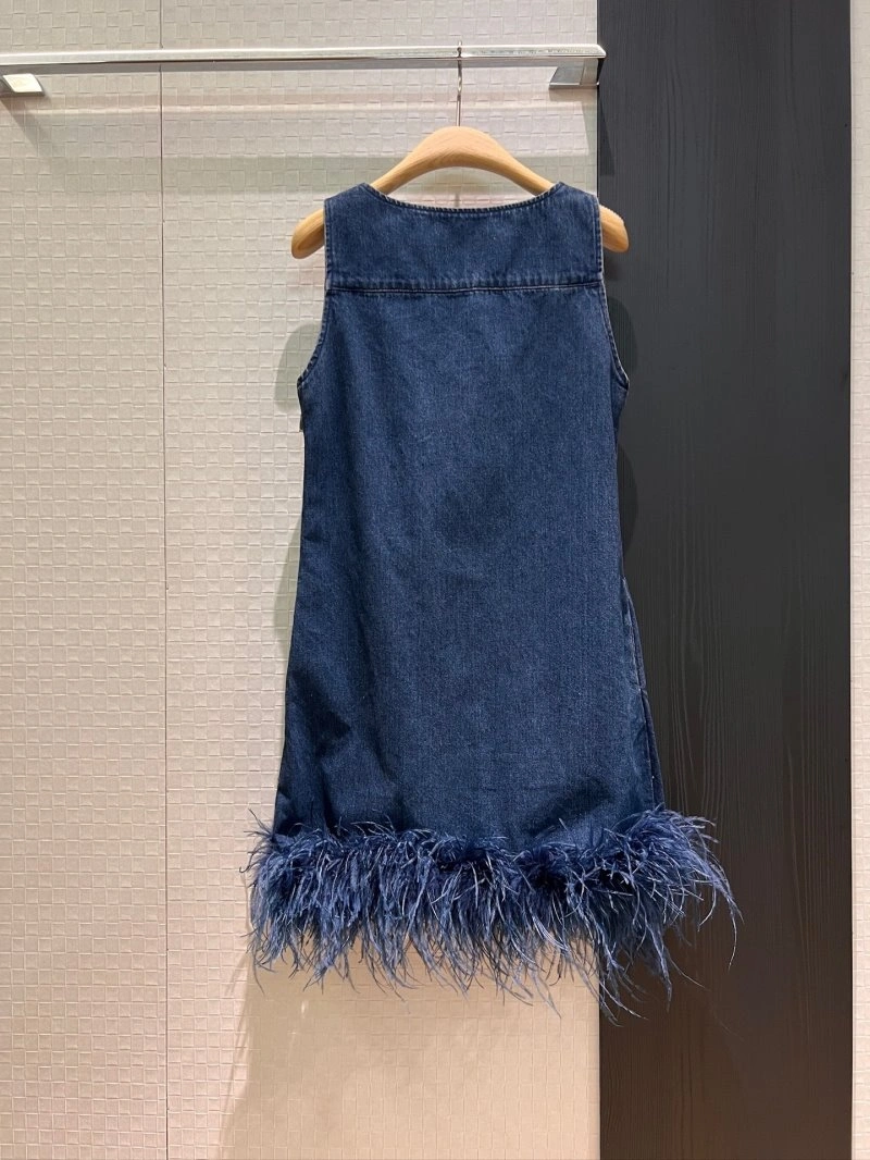 Exact replica Unclassified Brand Dress