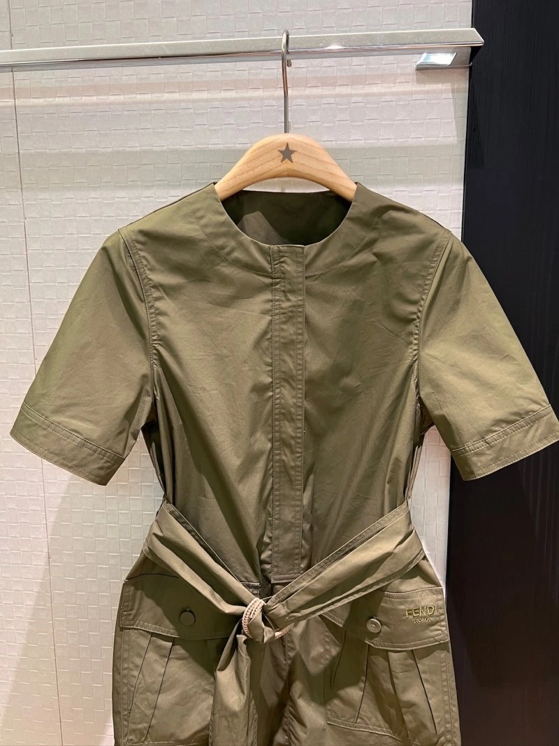 Inexpensive Unclassified Brand Dress