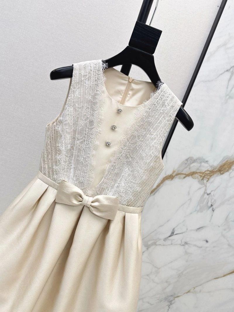Cut-rate Unclassified Brand Dress